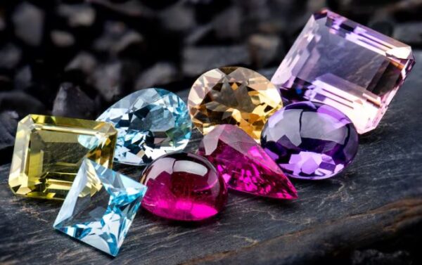 Best gemstone dealer in Ahmedabad – Rishabh Jain Gemstones, Buy ...